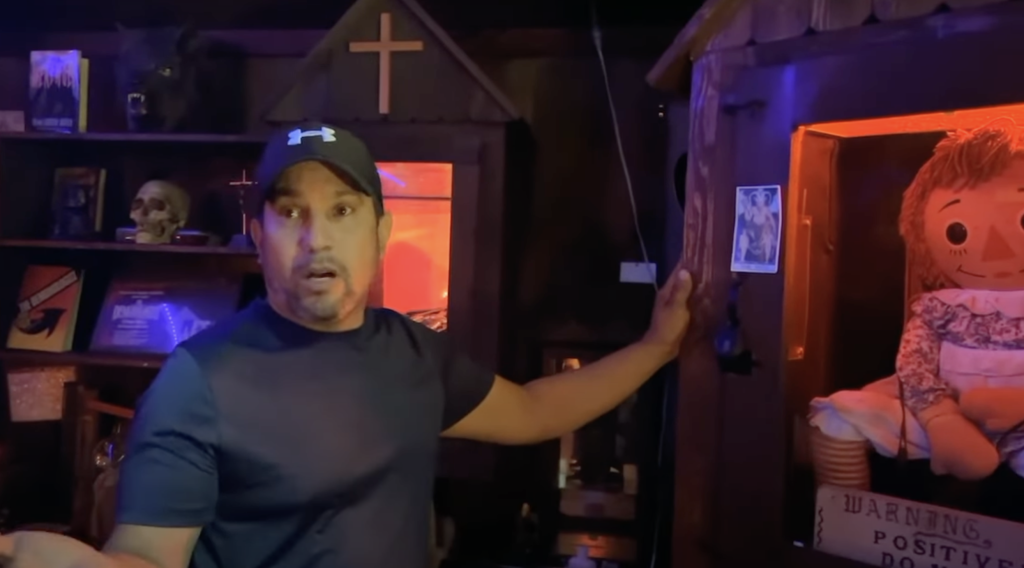 Dan Rivera: Paranormal Investigator Dies In Presence of 'Haunted' Annabelle Doll